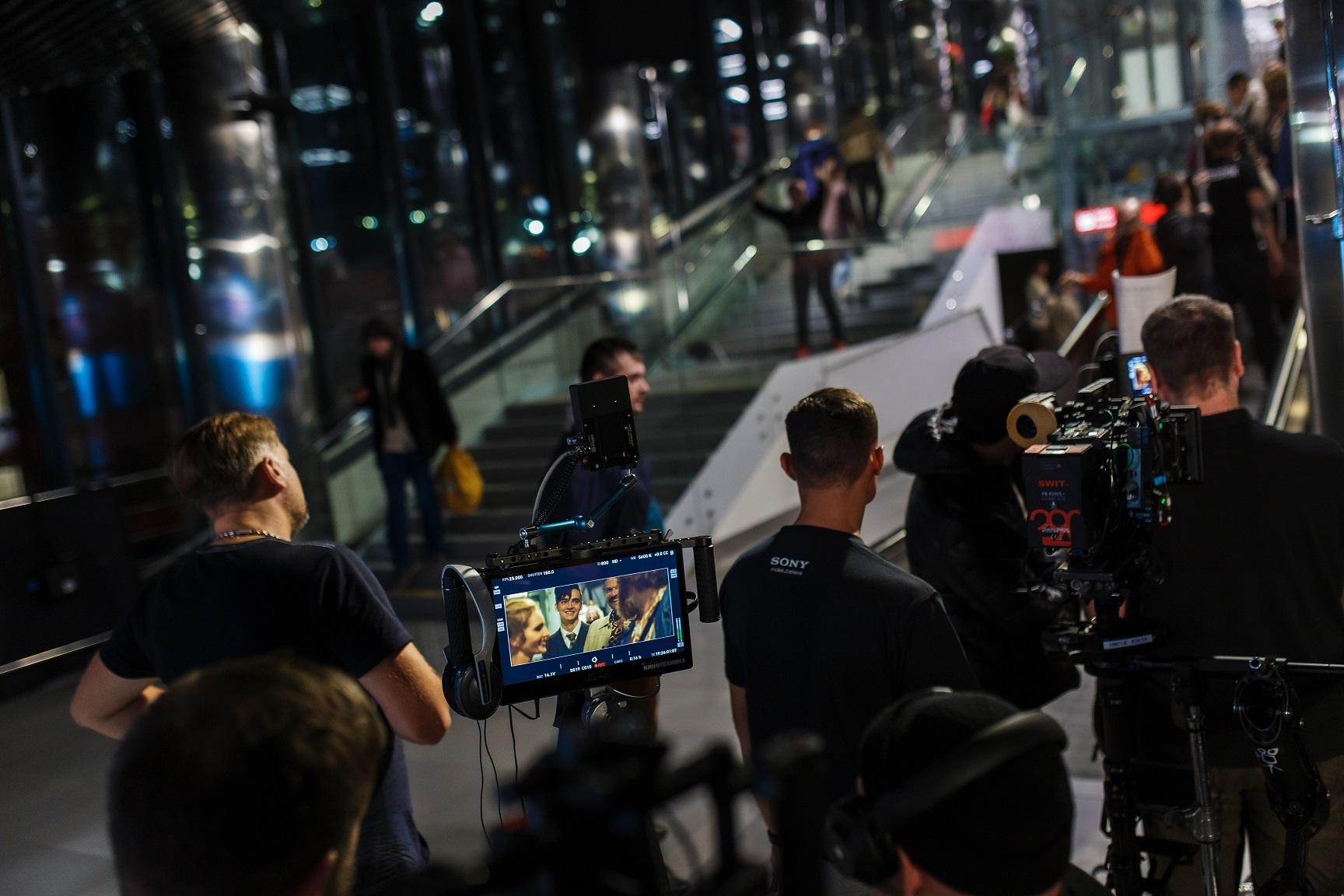 Завершились съемки сериала «Короче, план такой» — он войдет в линейку Wink Originals » DonDay