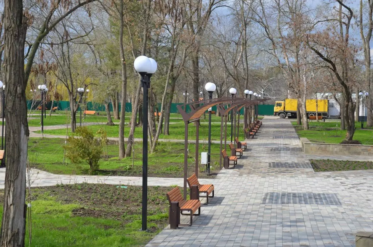 После визита Юрия Слюсаря работы в парке имени Маяковского завершат до 1 мая » DonDay
