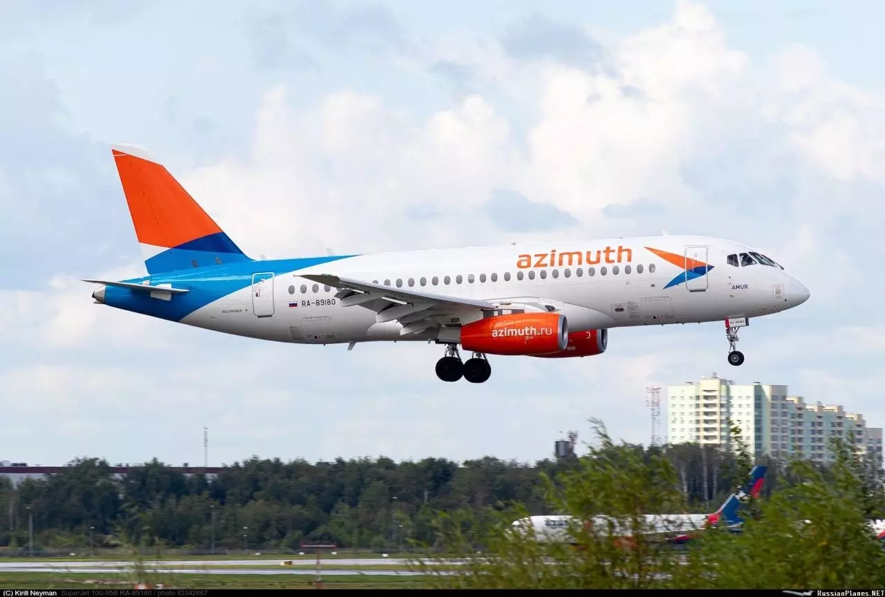 Авиалайнер ростовской компании по техпричине вернулся на стоянку с места запуска » DonDay