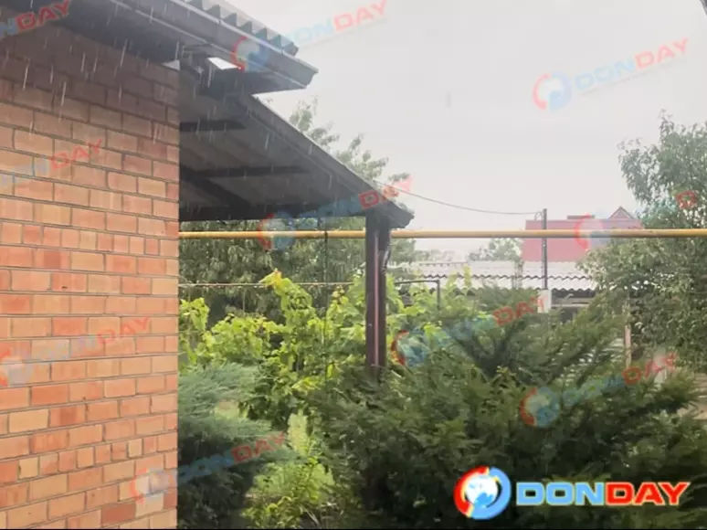 Сильные дожди обрушились на Ростовскую область после изнуряющей жары » DonDay